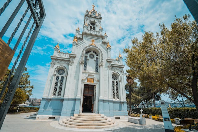 Services – Sayde Church